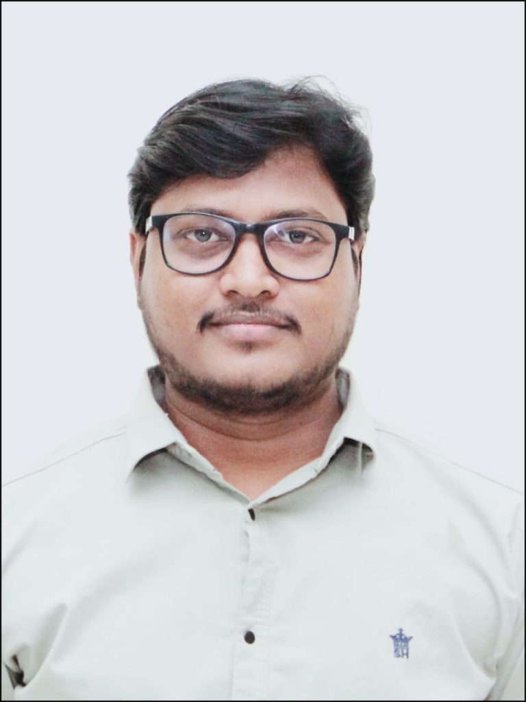 Dr. Balaji Vejju, an alumnus of the School of Economics joins at SRM ...